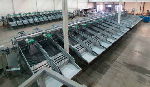 The versatile sorting machine for small parcels - Isisort®